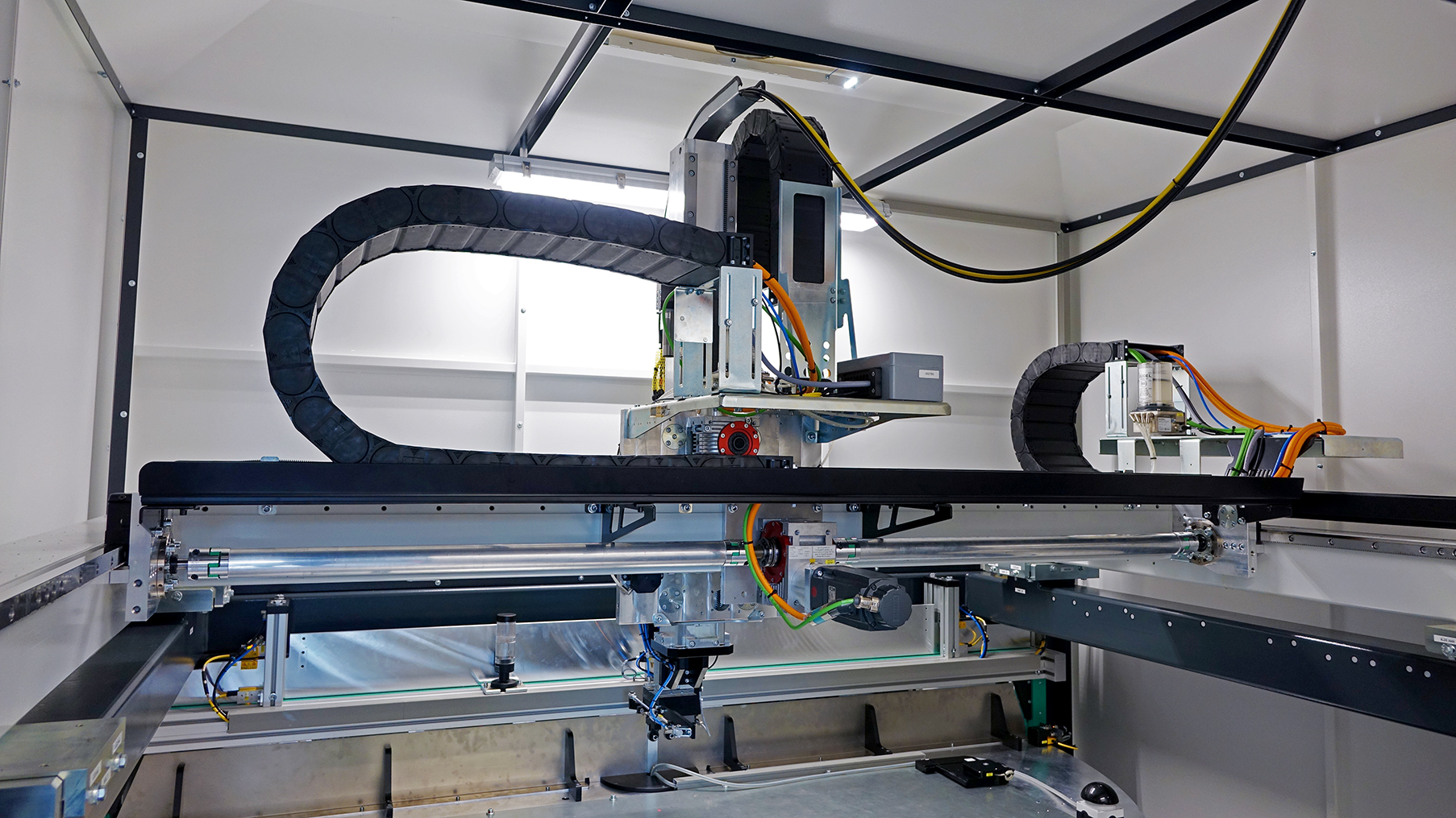 Handling | Manders Automation